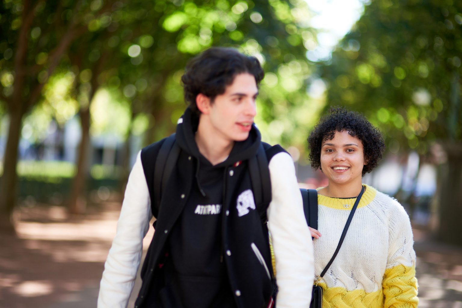 Nous découvrir - ESTRI - School for international careers